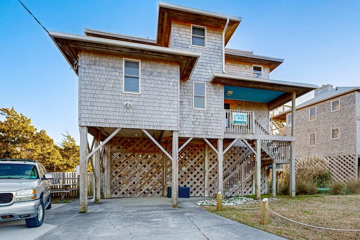 Sunset Park: Short Walk To The Beach, Great Views - Avon, NC