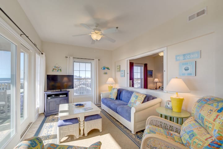 Warm 3br Oceanfront | Balcony | Pool - Hatteras, NC