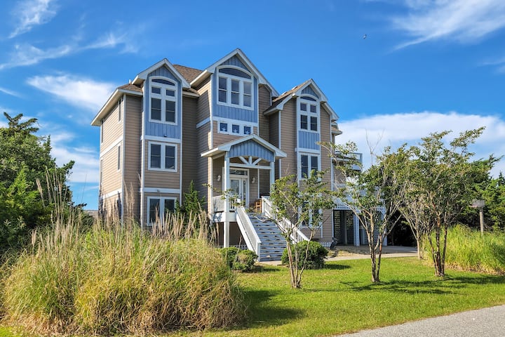 Lakefront 7br With Pool & Theatre, Dog-friendly - アウター・バンクス, NC