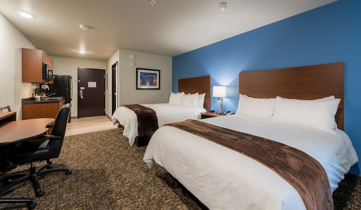 2 Stays, 4 Queens – Perfect For Family Adventures - Ketchikan, AK