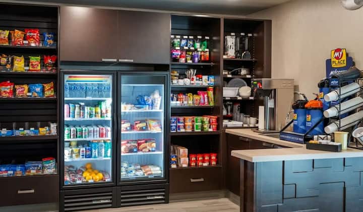 Pet-friendly Extended Stay Near Arboretum Trails - Overland Park, KS