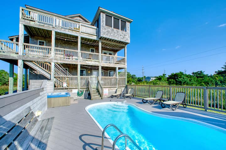Pet-friendly, Elevator, Private Pool, And Hot Tub - Outer Banks, NC