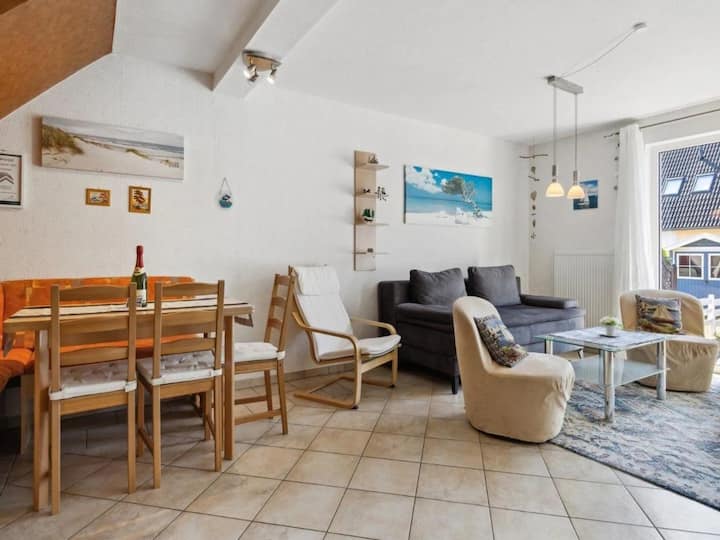 Agréable Maison De Vacances Avec Terrasse - Zingst
