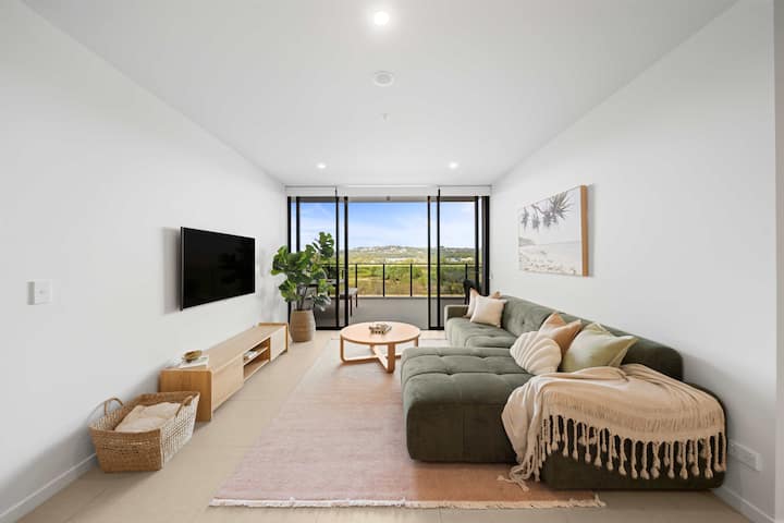 The Corso: Sophisticated Living | Waterway Views - Maroochydore