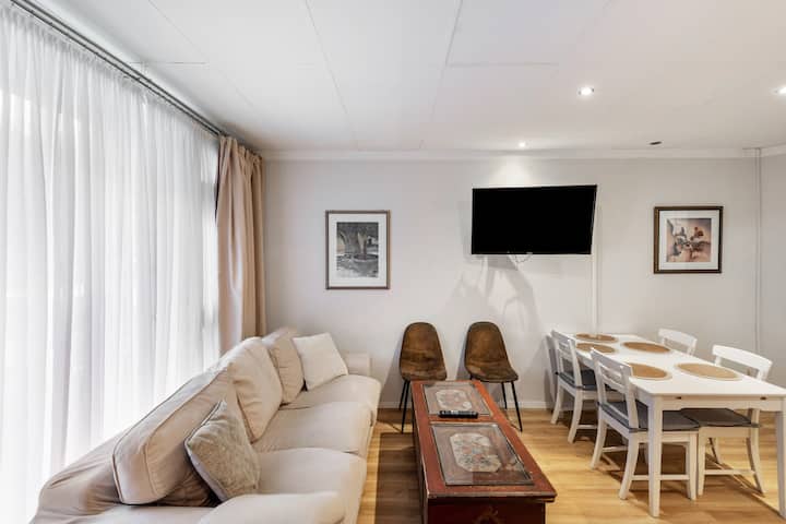 Stilvoll Wohnen In Top-lage - Nürnberg