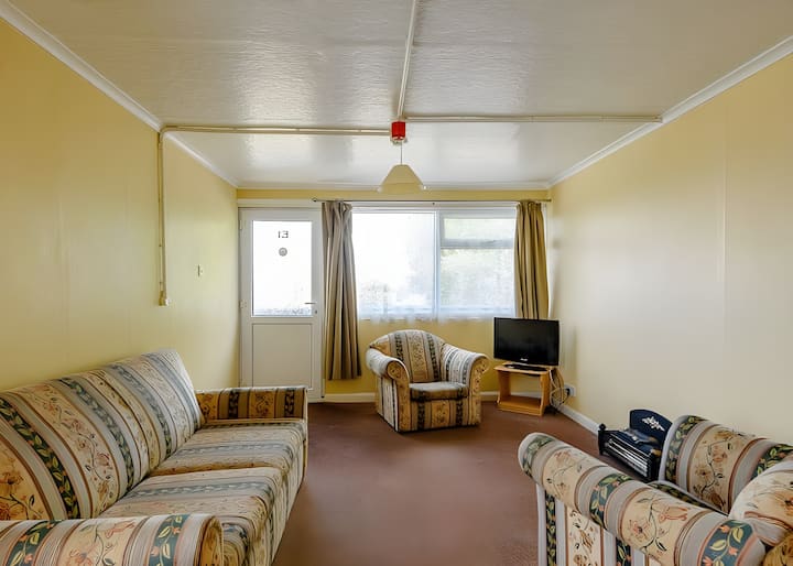 Elmhirst First Floor Apartment (Sleeps 6) 2399 - Skegness