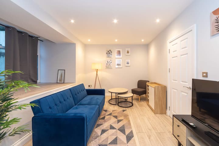 Modern 1 Bedroom Apartment In Brockley, Se London - Londen