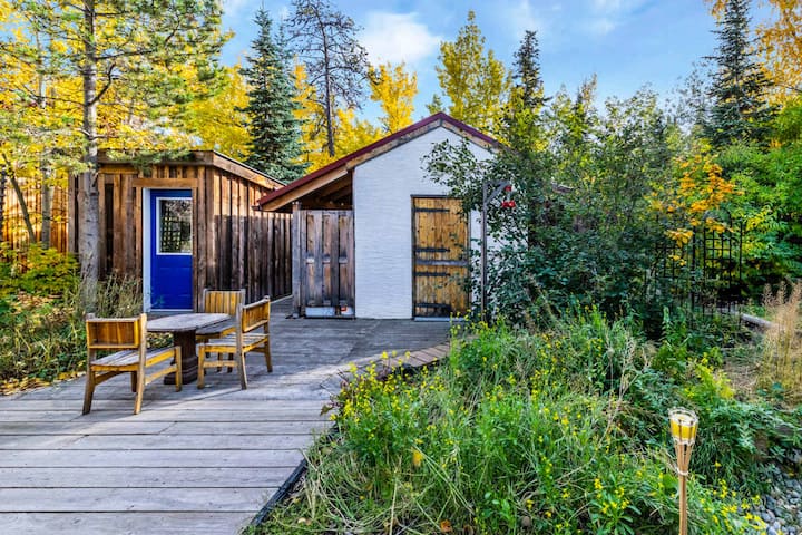 Nn - The Hawks Nest - Whimsical Downtown Hideaway - Yukon