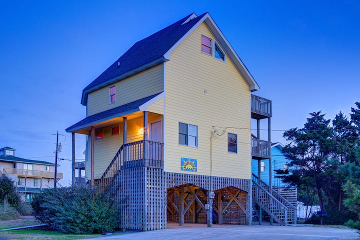 Sandy Paws 394: Dog-friendly, Views, Pool - Outer Banks, NC