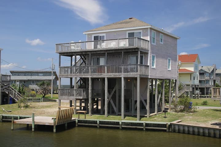 Sail Inn:waterfront, Dog-friendly, Private Hot Tub - Outer Banks, NC