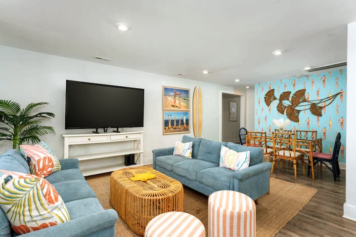 Close To Beach | 5br Coastal Retreat | Sleeps 10 - Wilmington, NC