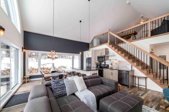 Petite Ourse 61: Chalet & Vues Sur La Montagne - Baie-Saint-Paul