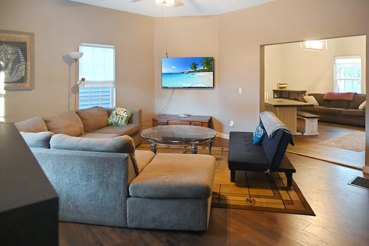 Walk To Riverfront And Downtown New Bern - New Bern, NC