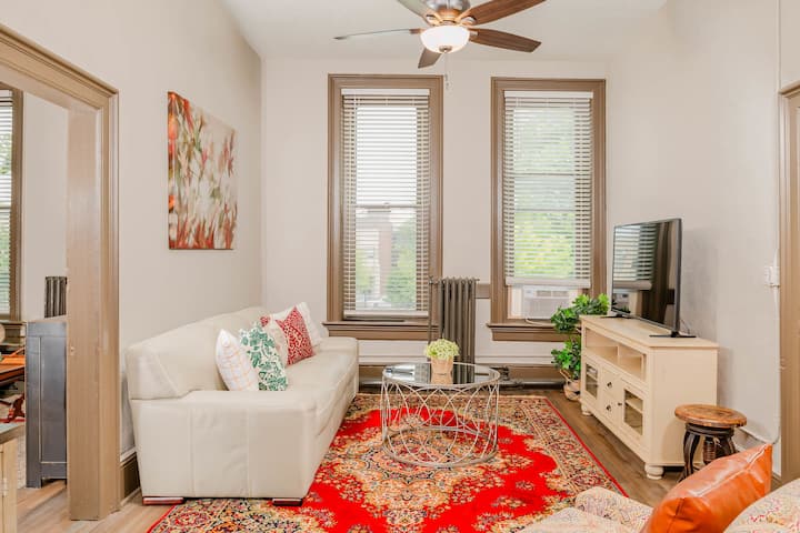 Chic Luxury Loft | Walk To Everything! - Oshkosh, WI