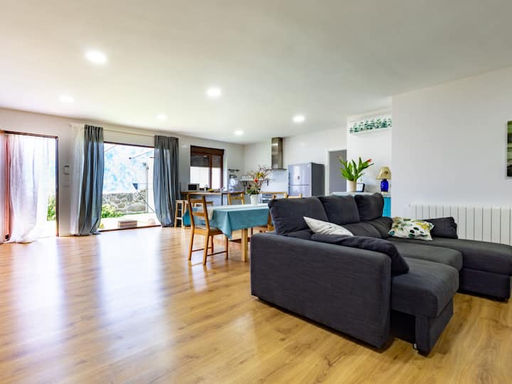 La Isla By Interhome - Piedralaves