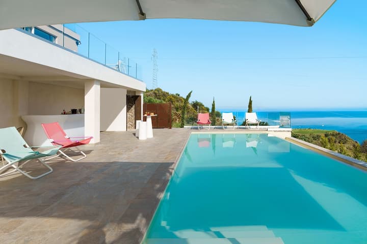 Villa Honora, Near Taormina - Giardini-Naxos