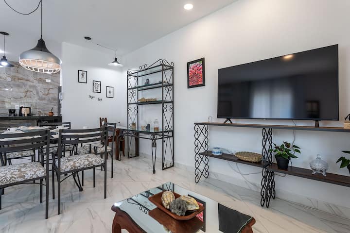 Casa Com Churrasqueira E Próxima A Praias - Niterói