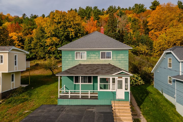 Greenleaf- In The Keweenaw Peninsula. 3 Bedroom - Houghton, MI