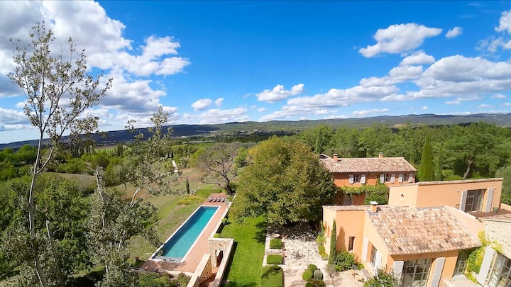 Domaine Soulèu - Propriété D'exception En Provence - Roussillon