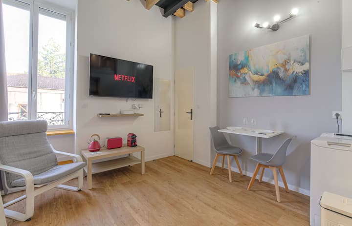 Atypique Et Cosy Duplex 5min Métro Gare Oullins - Oullins
