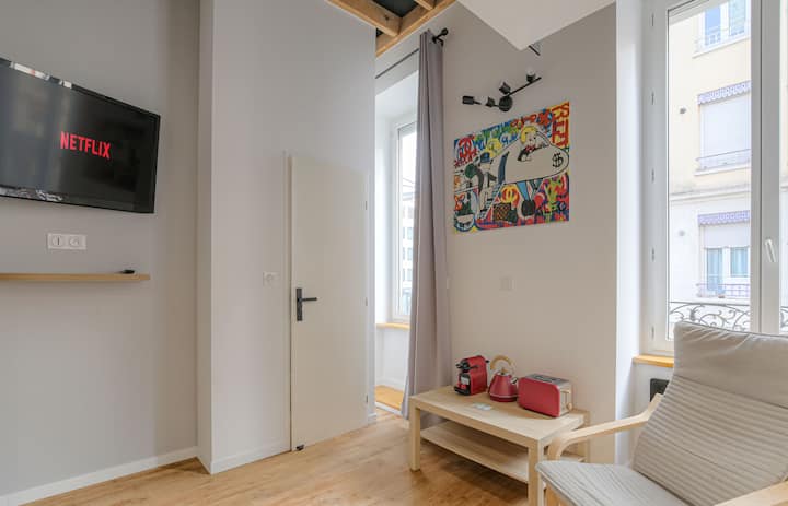 Cosy Et Charmant 5min Métro Gare Oullins - Oullins