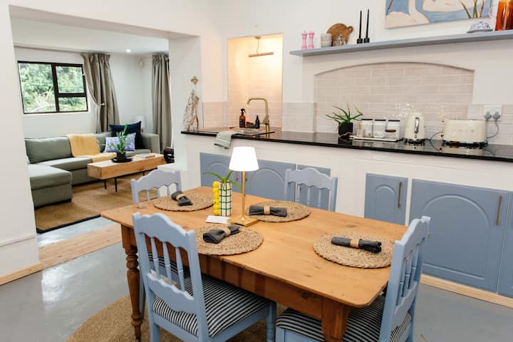 Hot-tub & Firepit Escape In Howick - Howick