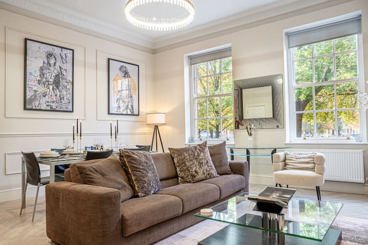 Two Bedroom, Two Bathroom Luxury Suite - Leeds