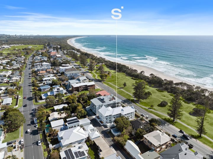 Salt And Sea On Marine - Kingscliff
