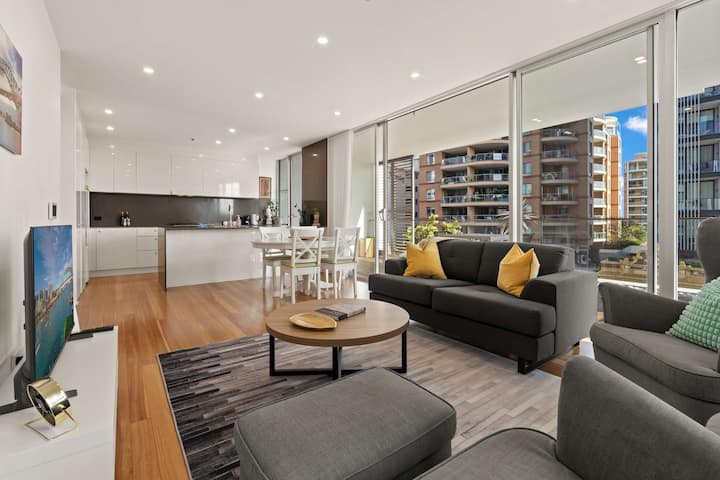 Modern Airy Haven Near Beach & City - Bondi Beach