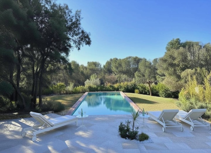 Villa En Campagne Avec Piscine - Lambesc