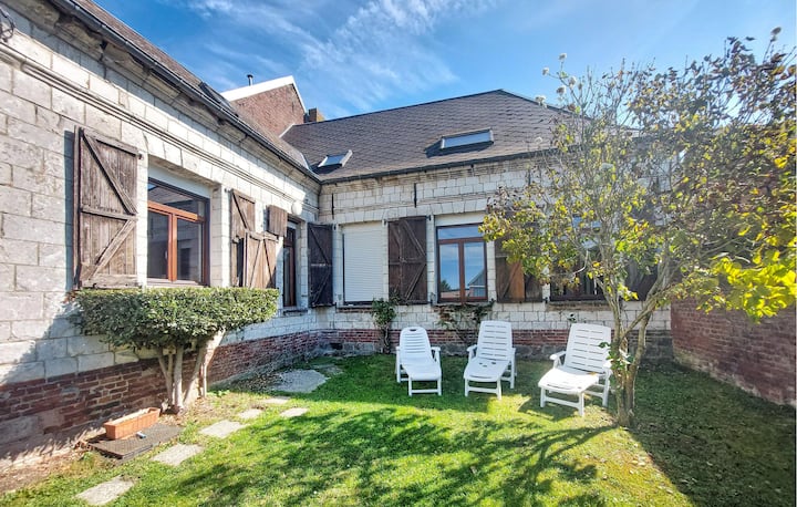 Gite De Campagne Avec Jardin - Albert