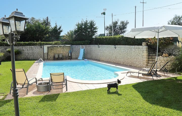 3 Bedroom Stunning Home In Canicattini Bagni - Palazzolo Acreide