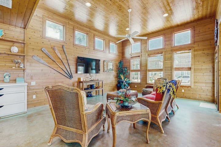 4br Home Near Beach & Great Fishing - Shared Pools - Port Aransas, TX