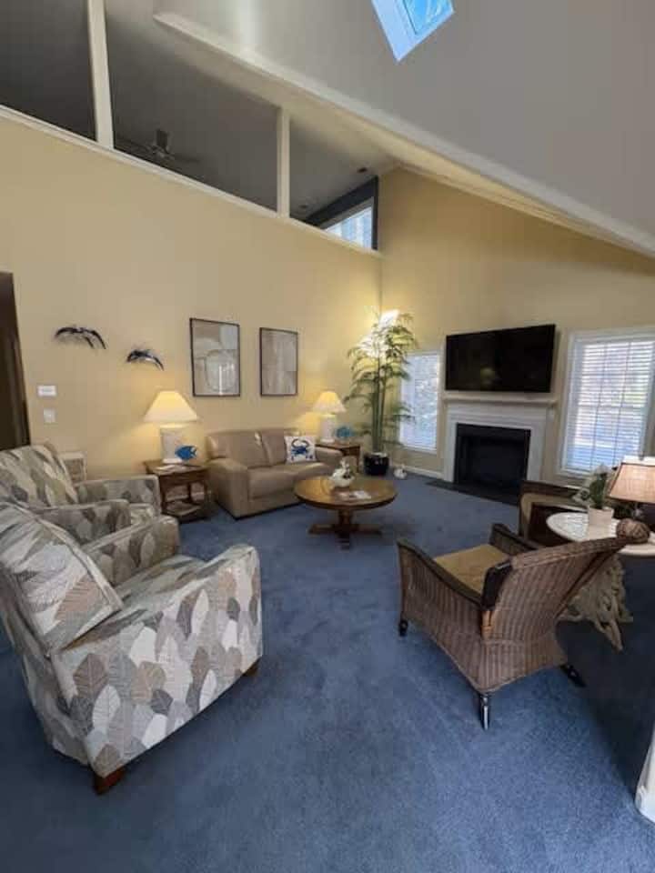 Spacious Home Bethany Beach - Bethany Beach, DE