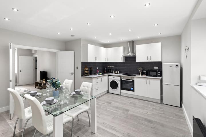 Modern 1-bed Flat Near Weymouth Seafront - Weymouth