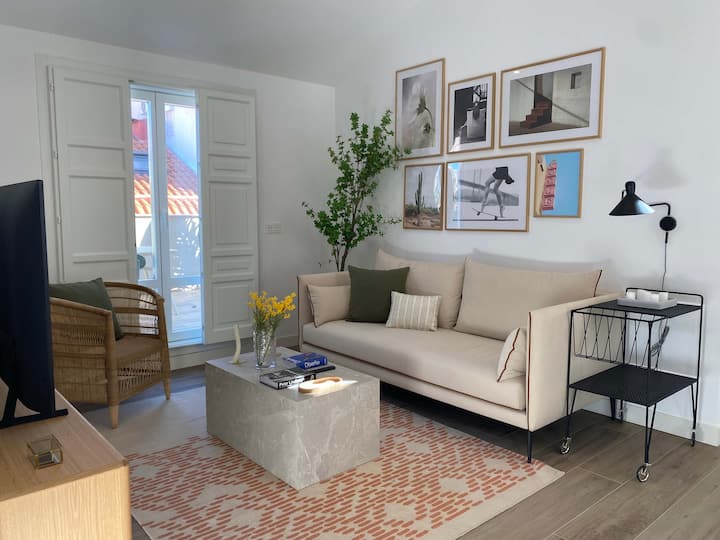 W* | Dreamy 1br With Terrace In Chueca - Madrid