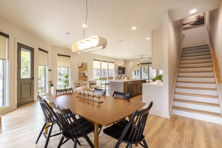 Nashville Escape | Pool, Sauna & Rooftop Views - Nashville, TN