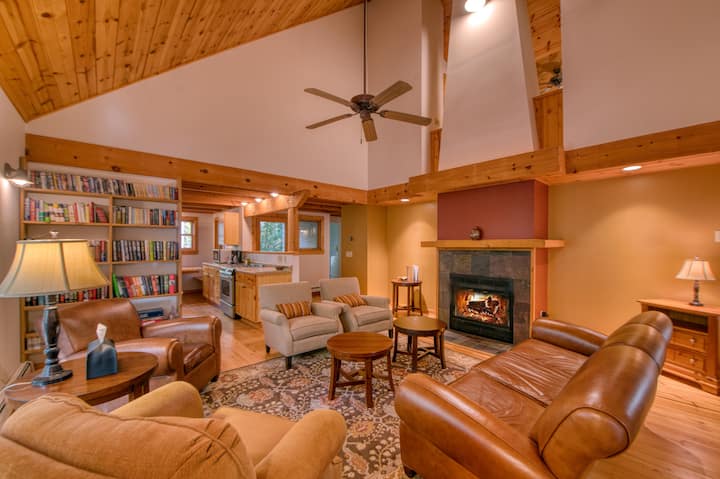 Meadow Rue Retreat @ Brickyard Creek - Bayfield, WI