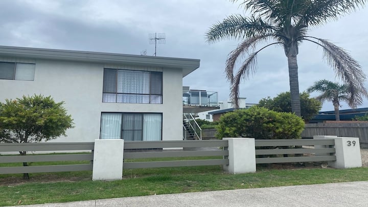 1/39 Ocean Drive, Merimbula - 팜불라