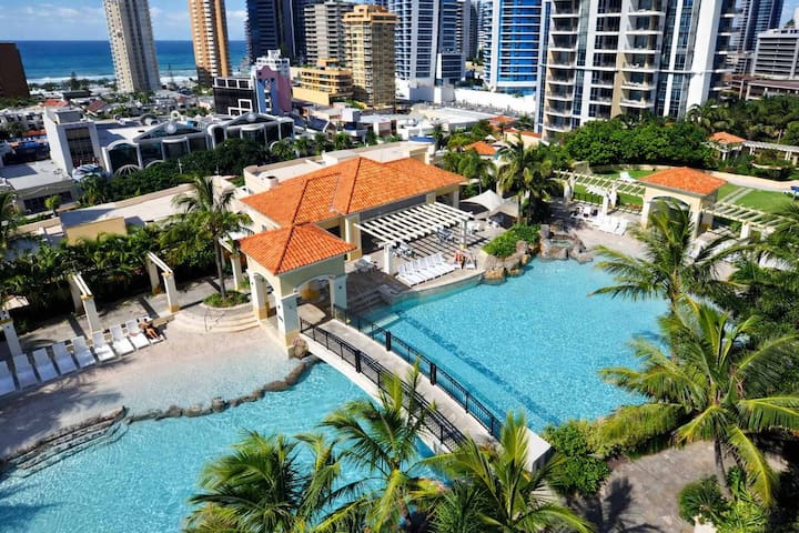 Level 27 Skyline Ocean Escape 2br Apt - Surfers Paradise