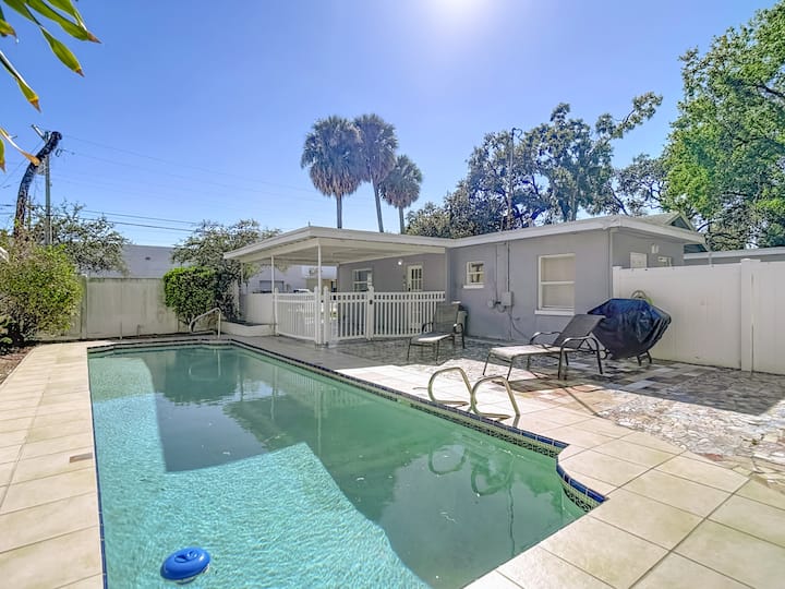 Pool, Waterfront Community, Palmetto Beach #3 - Davis Islands, FL