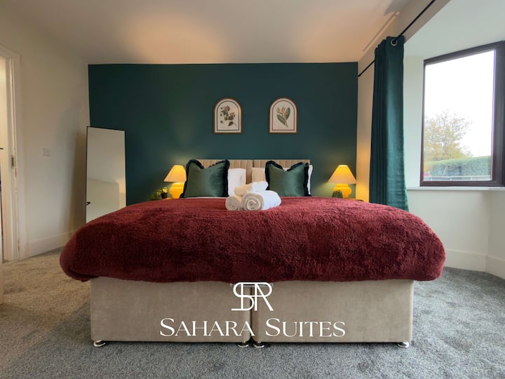 Modern 5br House | Ideal For Groups & Stays - Wolverhampton