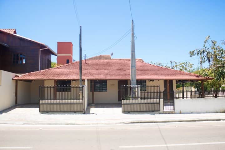 Apto 116 P/ Ir Caminhando Ao Parque Beto Carrero - Penha