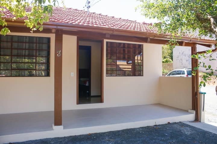 Apto P/ Ir Caminhando Ao Parque Beto Carrero World - Penha