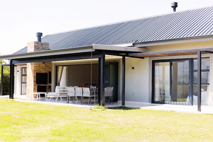 3br Drakensberg Retreat | Mountain Views & Braai - Cathkin Park