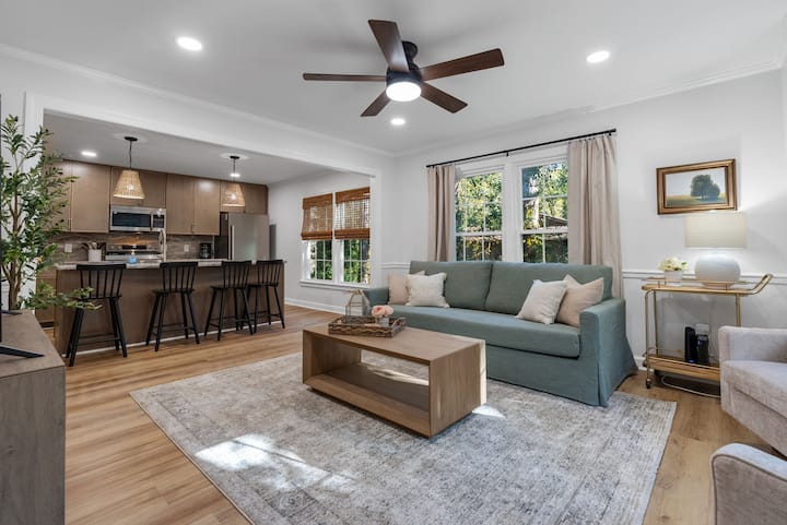 Spacious|close To Dt|5 Bdrm|4ba|petsok - Greenville, SC