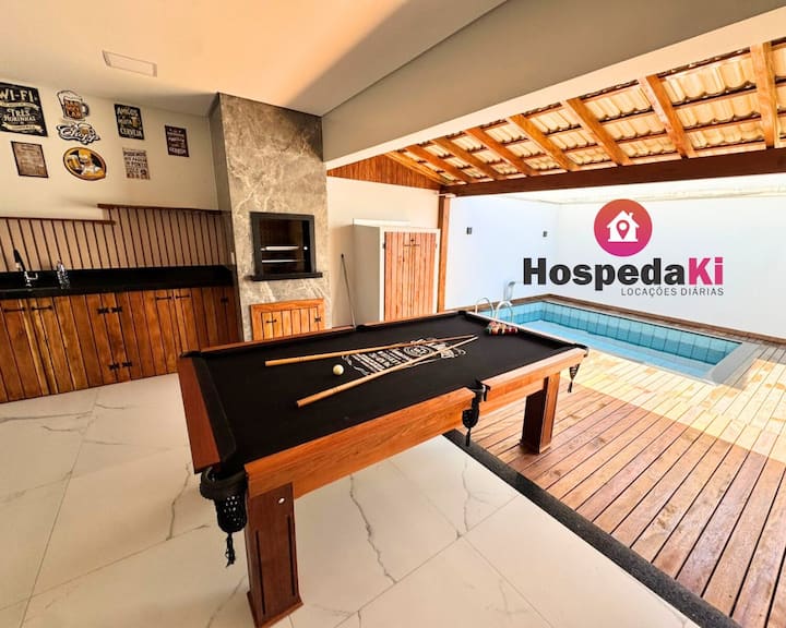 Casa Com 3 Suítes, Piscina E Tudo Novinho - Brasil