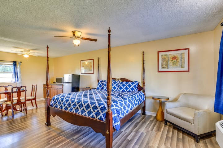Walk To Lake Jackson: Convenient Studio In Sebring - Sebring, FL