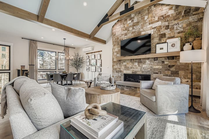 Luxury Mountain Retreat In The Heart Of Keystone - Keystone, CO