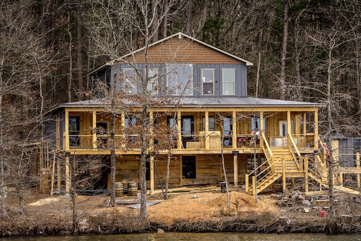 Cypress Point Treehouse - Lake Life Elevated - Lake Claiborne, LA